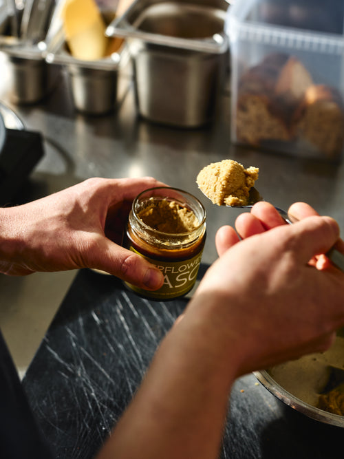 Mussels and Toasted Sourdough with Elderflower Peaso Butter · Noma Projects